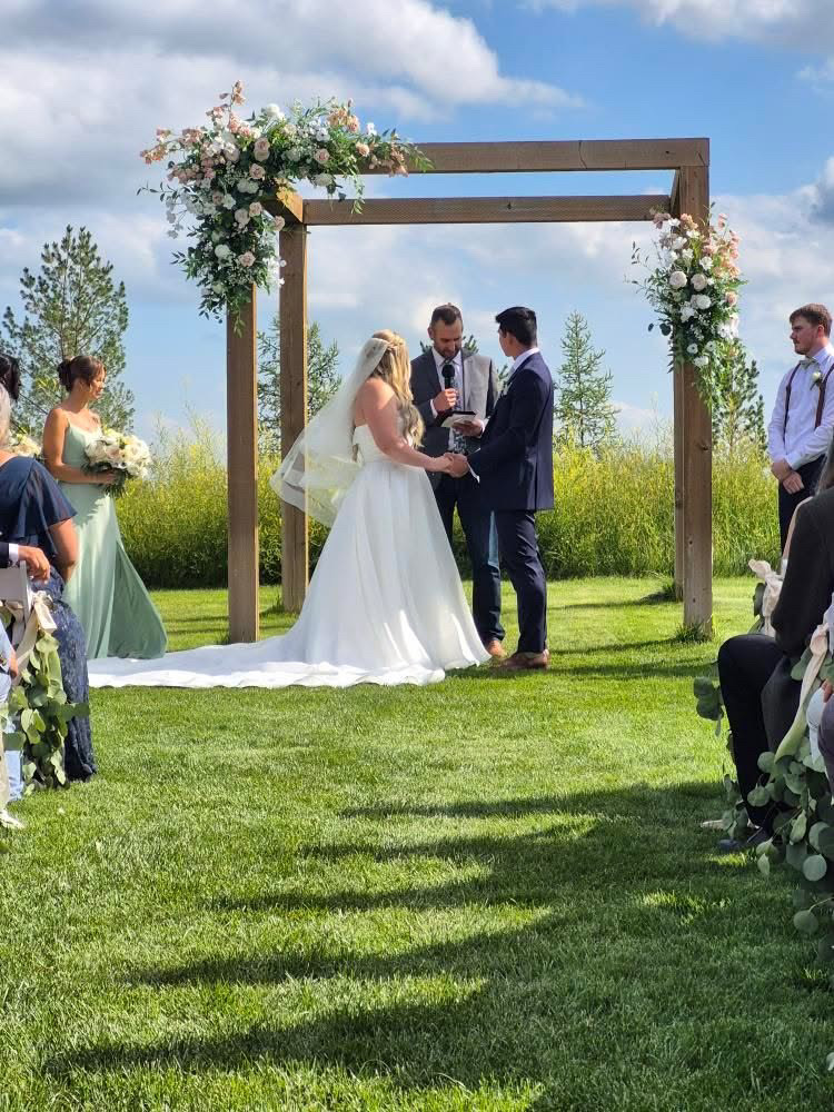 Jayden & Jay’s Wedding at The Barn at Winds Edge