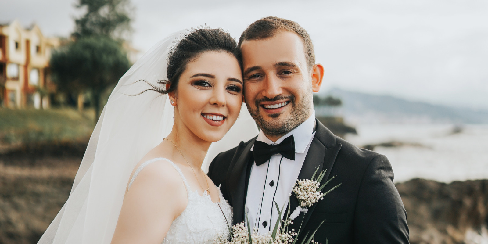 6 Things To Do With Your Wedding Website After The Big Day